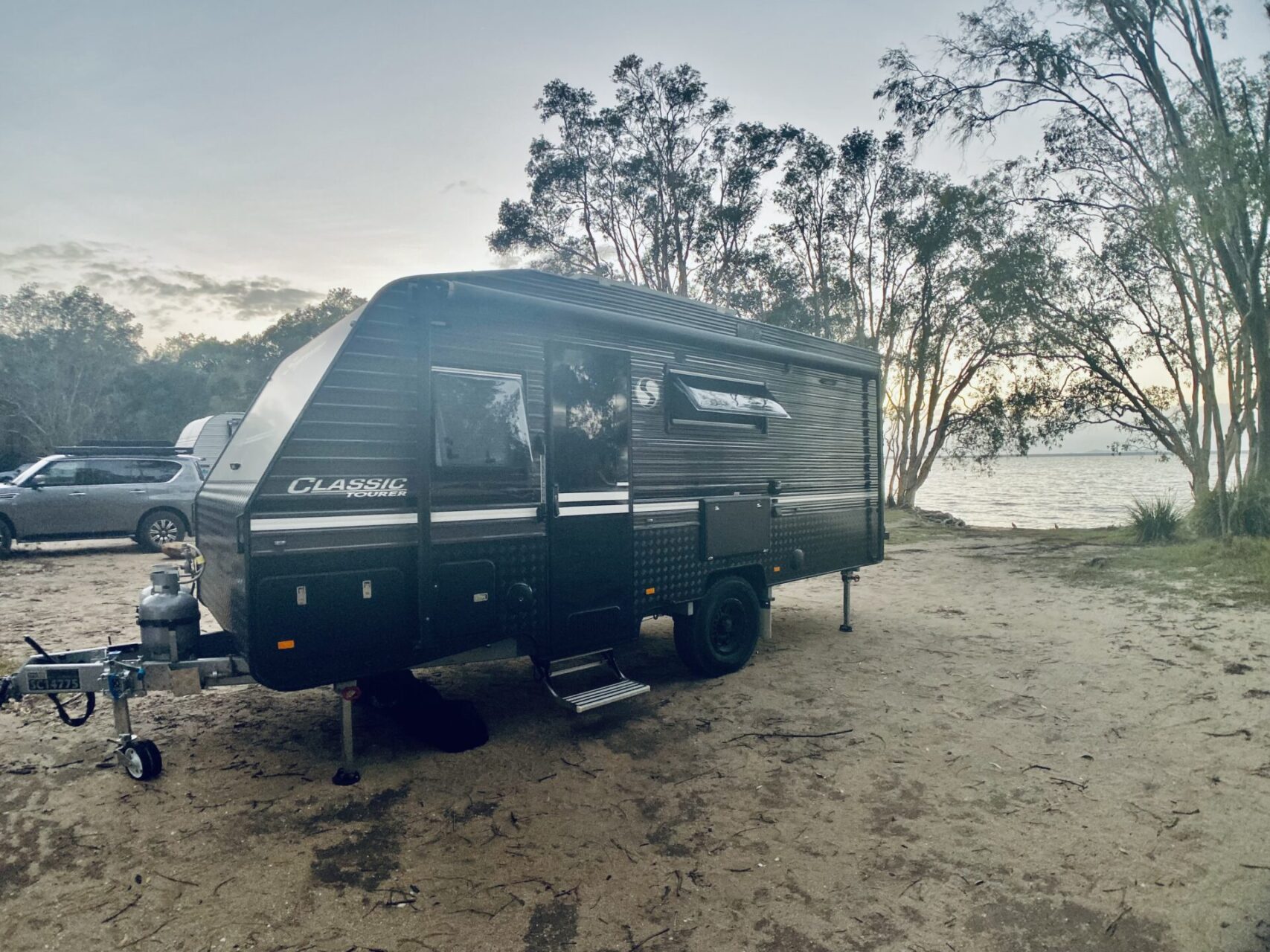 Supreme Caravans For Hire Brisbane : Three Burrows Adventure Hire